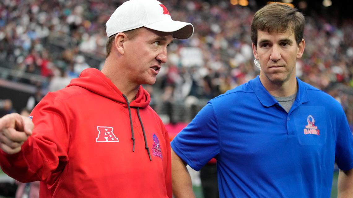 Eli Manning sinks clutch kick, beats Peyton in FanDuel’s $10M Super ...