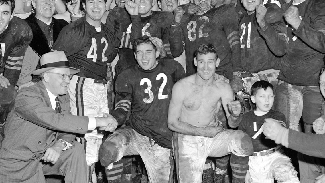 Heisman-winning Notre Dame QB Johnny Lujack dies at 98 | wltx.com