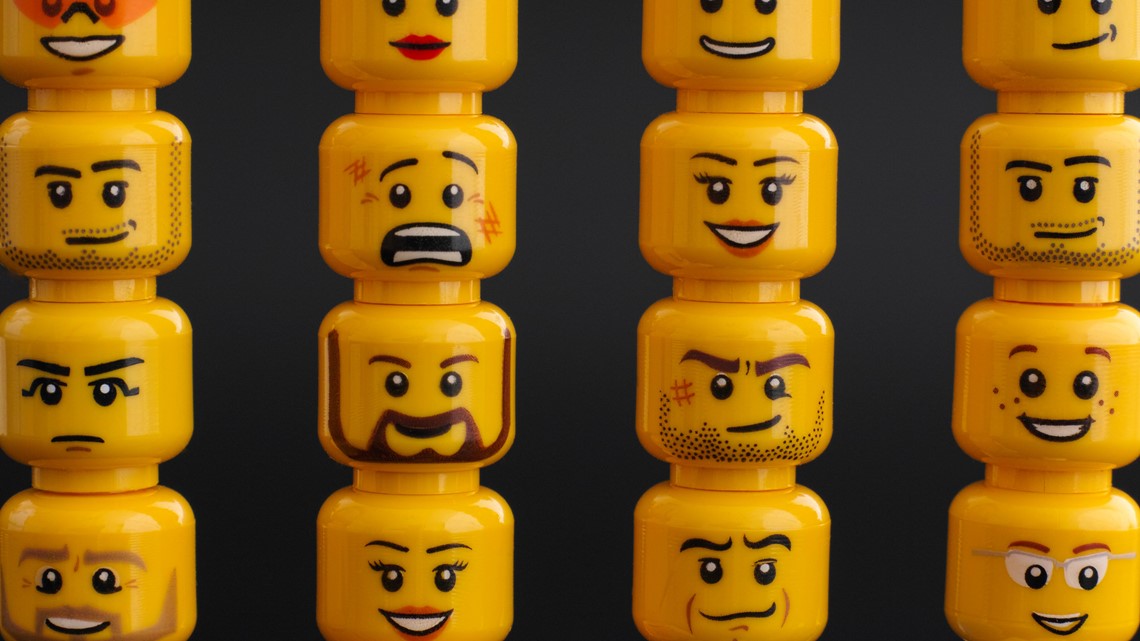 Police department using LEGO heads on suspect arrest photos | wltx.com