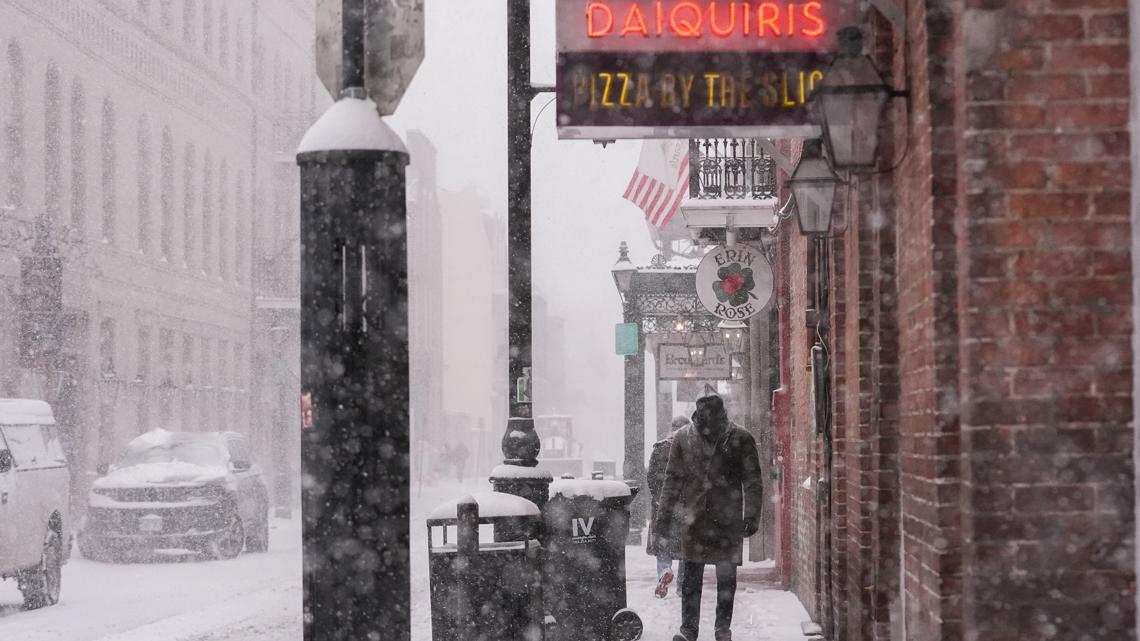 Winter storm brings record snow, ice, and chaos to Georgia, Louisiana ...