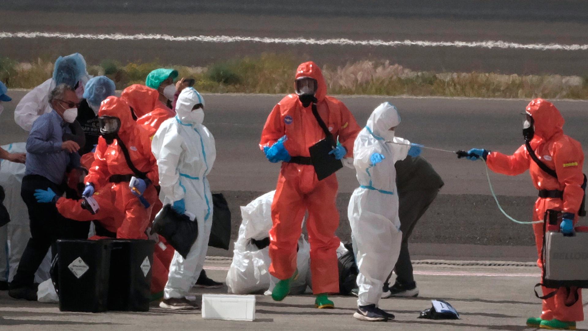 Hantavirus outbreak 'under control,' RFK Jr. says after cruise ...