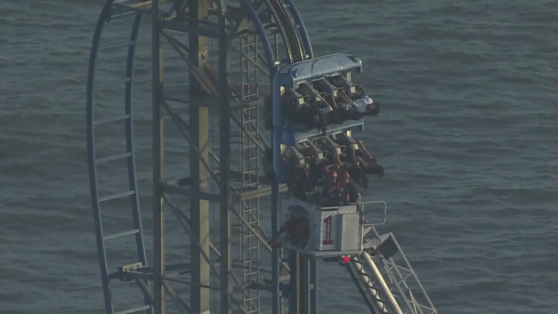 Riders rescued from Texas roller coaster after being stuck for hours ...