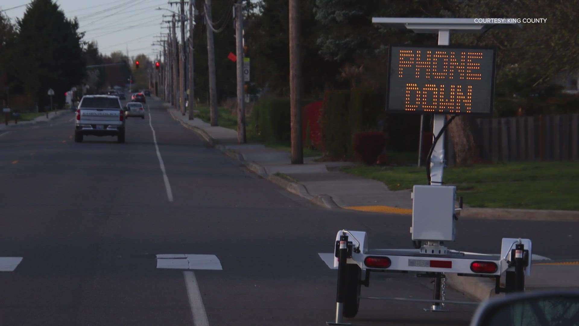 New signs on King County roads can detect if you're texting and driving ...