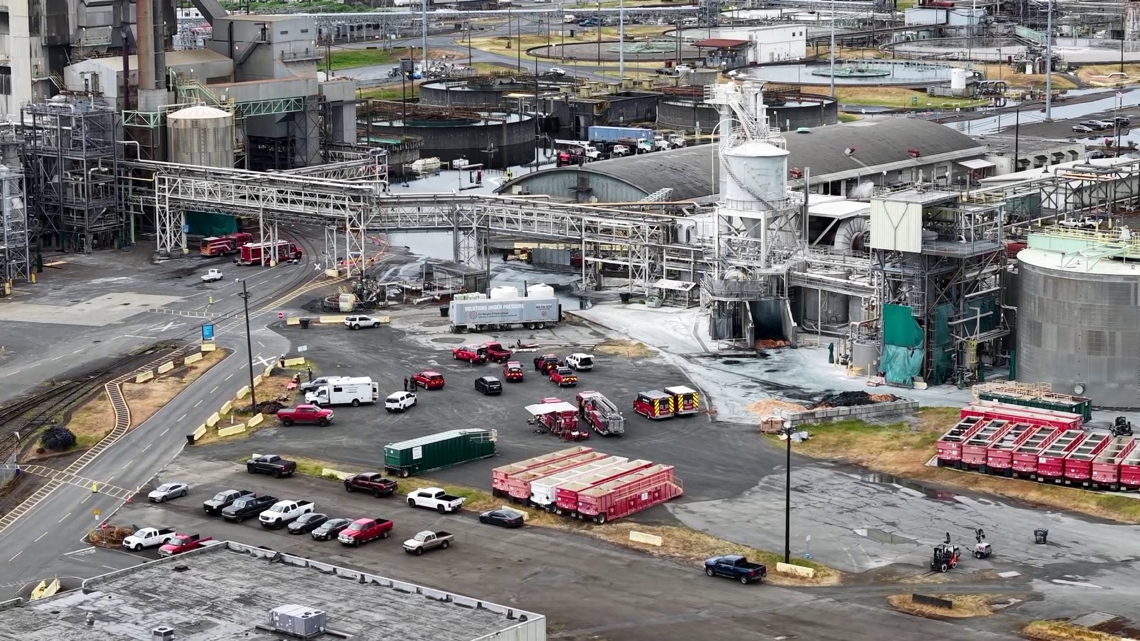 Major chemical tank rupture leaves at least 1 dead, 9 missing in ...