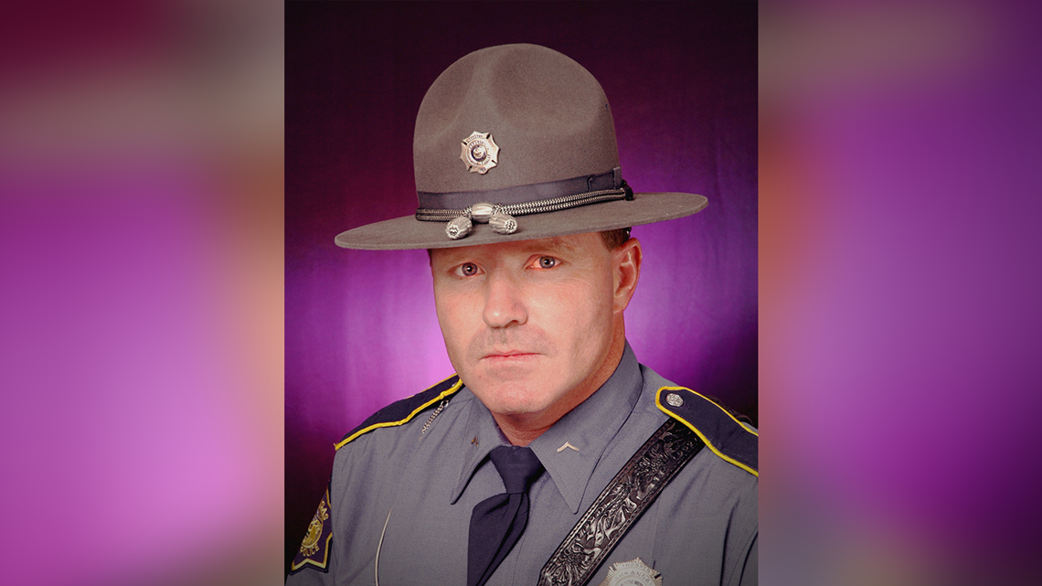 Former Arkansas State Trooper arrested for stalking woman | wltx.com