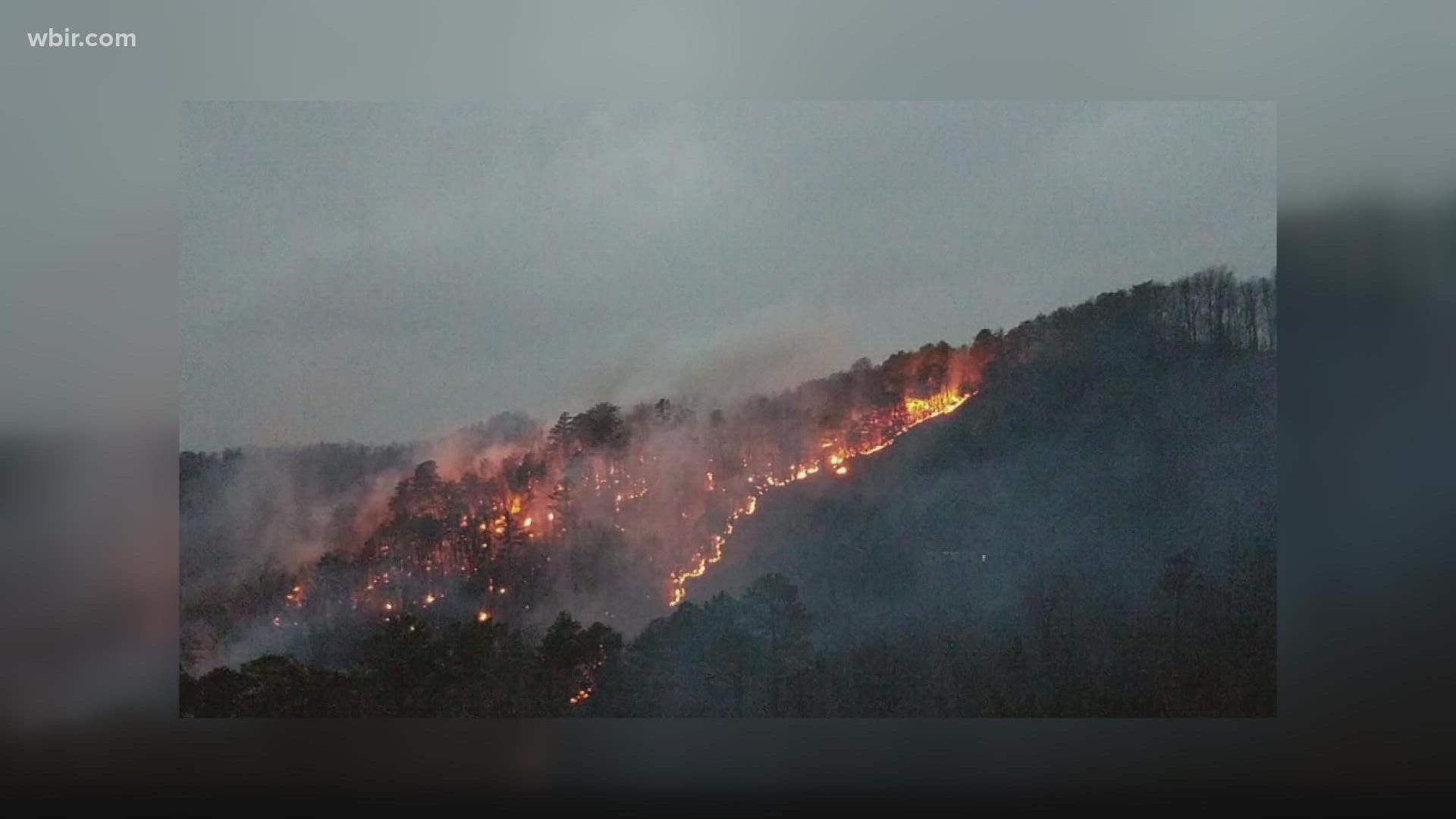Pigeon Forge fire now out as evacuation ends in Wears Valley | wltx.com