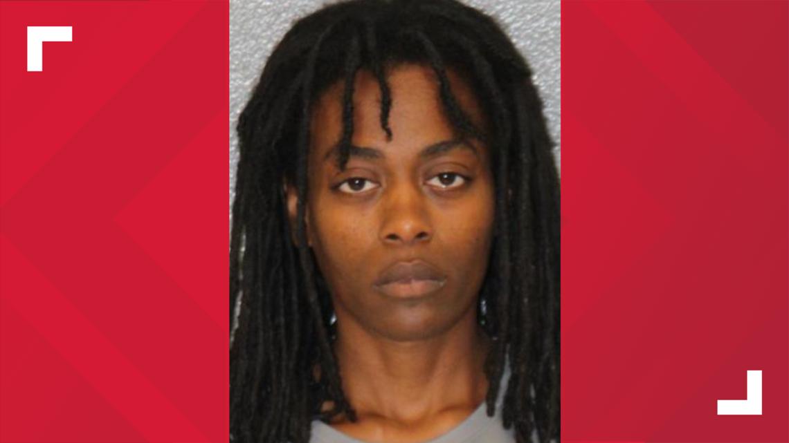 Charlotte woman charged after 8-year-old dies in hot car: CMPD | wltx.com