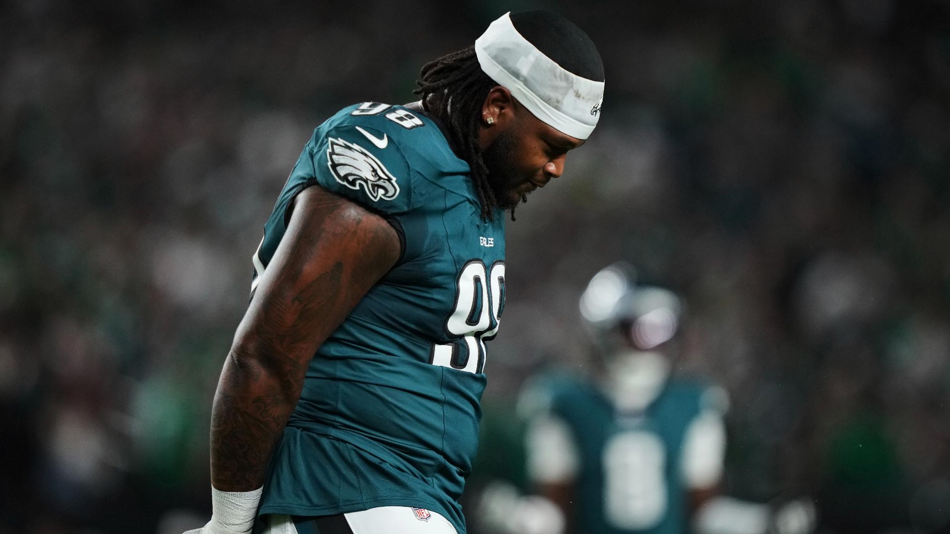 Eagles’ Jalen Carter ejected in Philadelphia for spitting on Dak Prescott | wltx.com