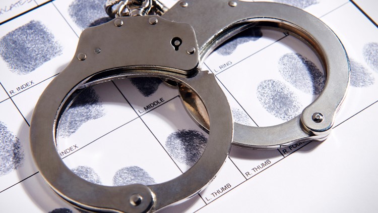 Police find man's head, body parts in refrigerator | wltx.com