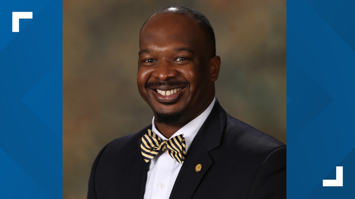 Dr. Akil Ross hired as Lexington-Richland Five Superintendent | wltx.com