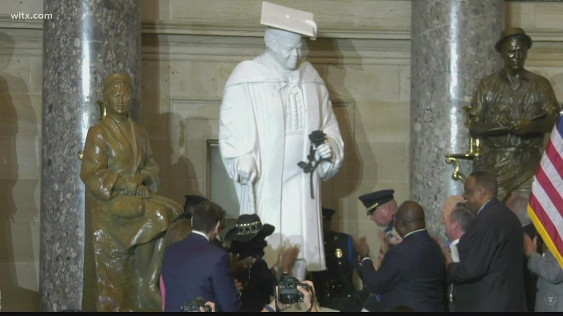 Dr. Mary McLeod Bethune statue unveiled in DC | wltx.com