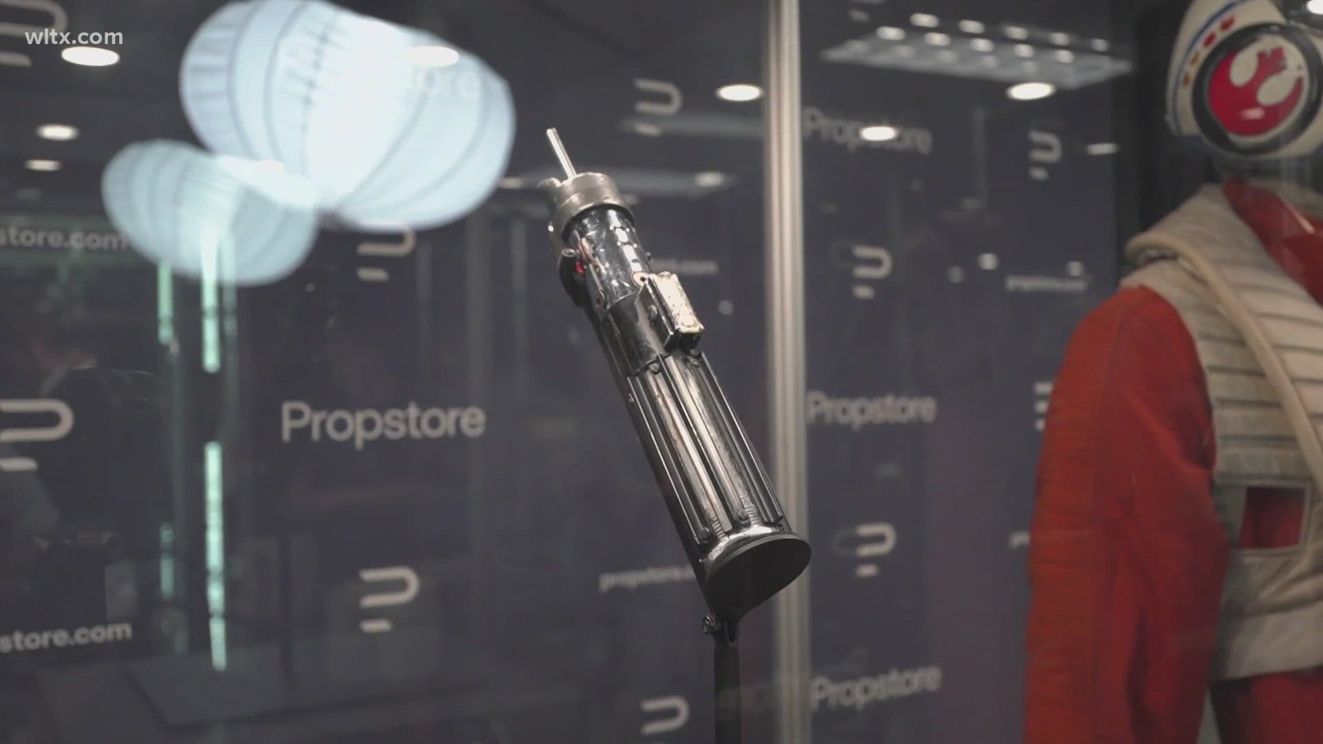 Darth Vader's light saber sells, breaks records | wltx.com