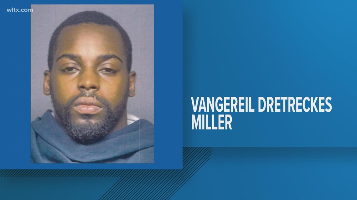 FBI offering $10K reward for 'armed and dangerous' suspect | wltx.com