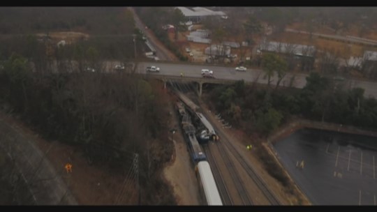 Federal investigators to determine cause of Cayce fatal train crash ...