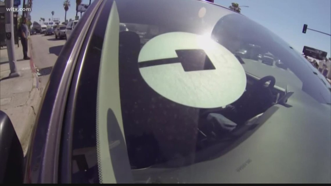 Uber, Lyft drivers get lighted signs ahead of law change in NC | wltx.com
