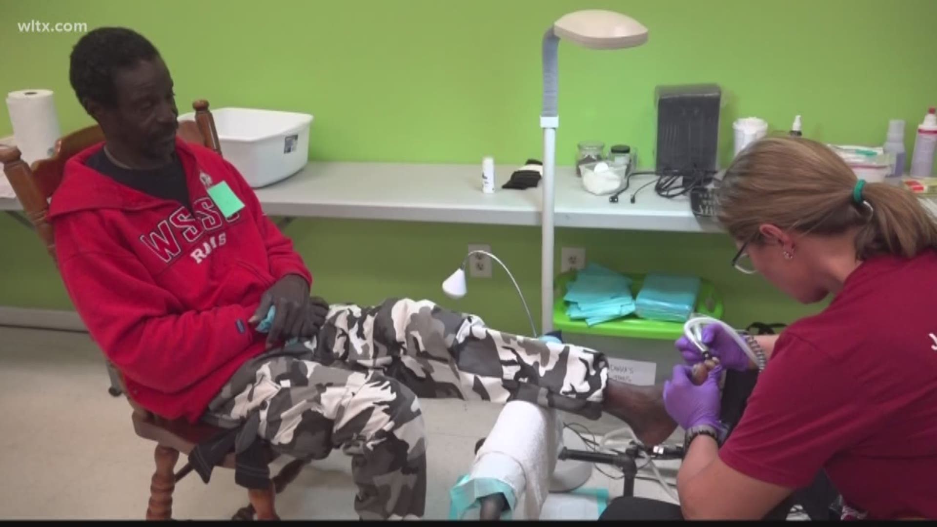 Church Washes Homeless People's Feet for Good Friday | wltx.com