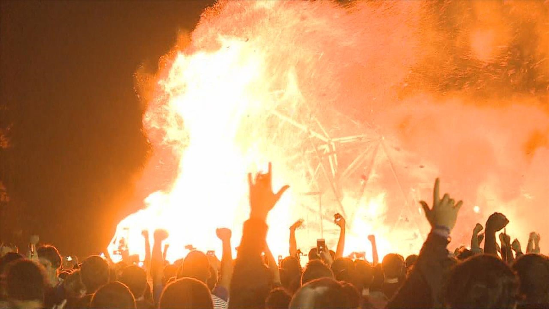 PHOTOS: USC's Tiger Burn | wltx.com