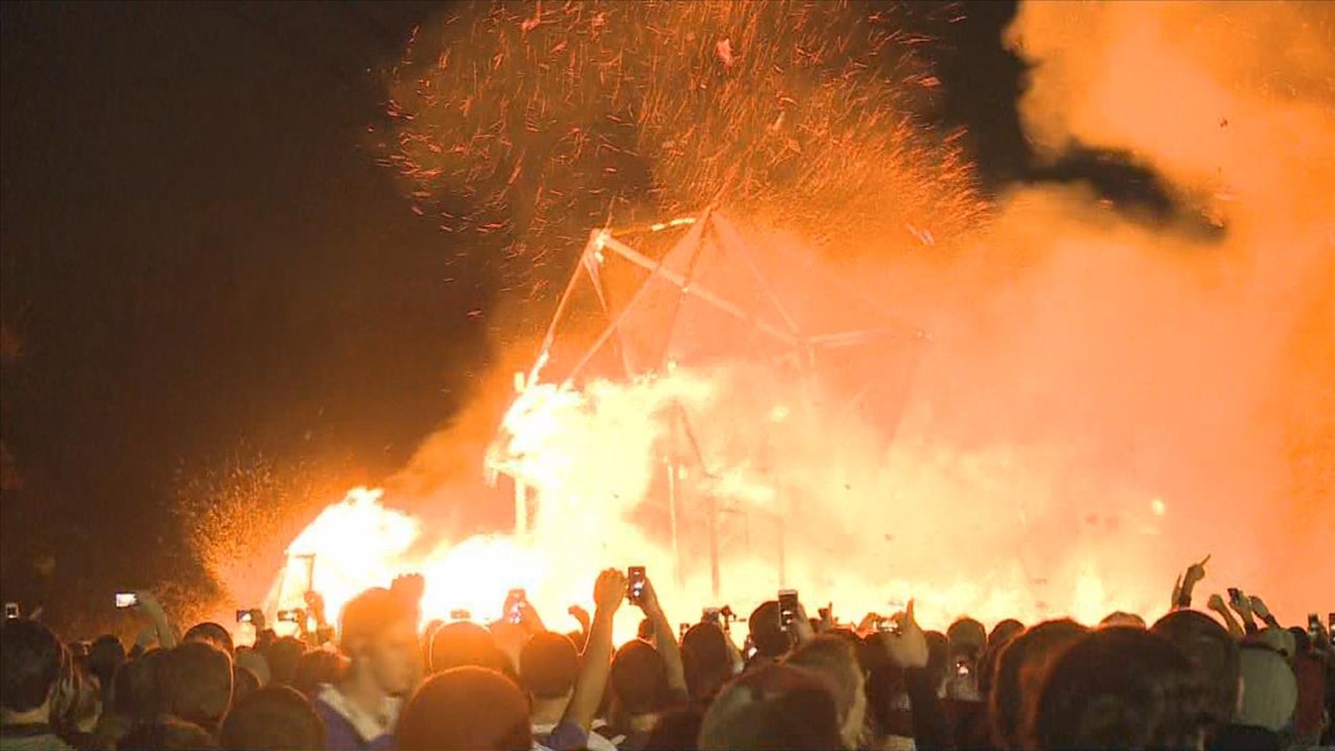 PHOTOS: USC's Tiger Burn | wltx.com