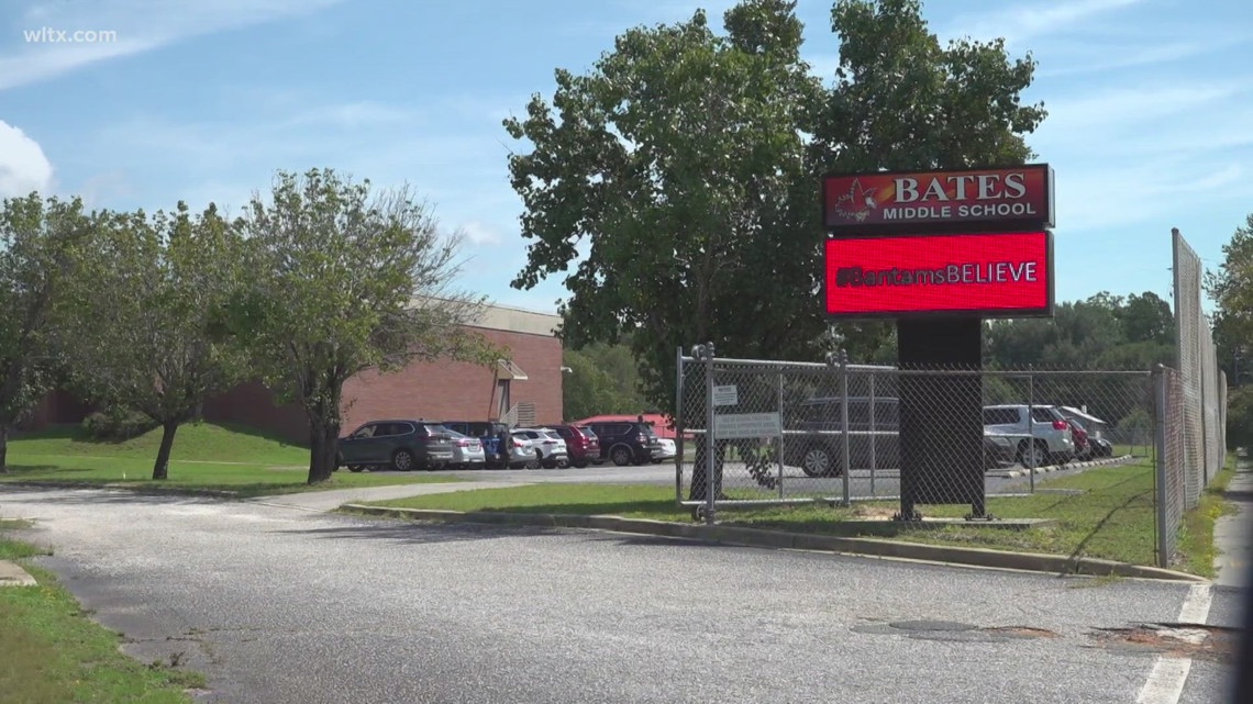 Bates Middle School mold and its costs raise alarms for Sumter board ...