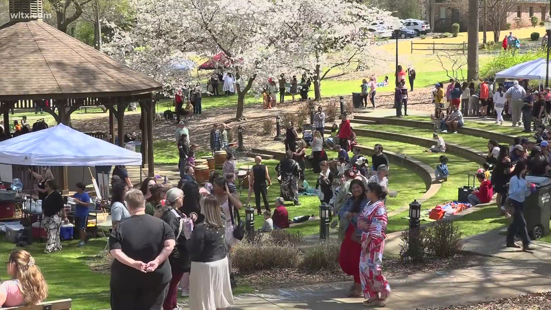 White House Valentine's post sparks debate with immigration-themed meme | wltx.com