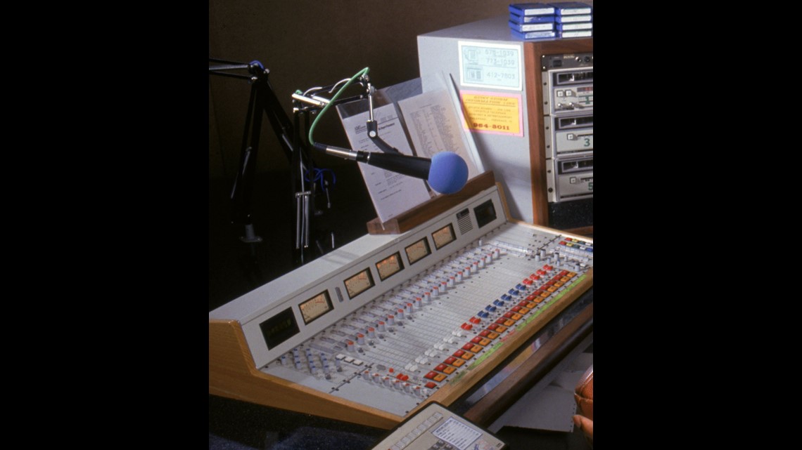 'American Top 40' Pioneer Tom Rounds Dies at 77 | wltx.com