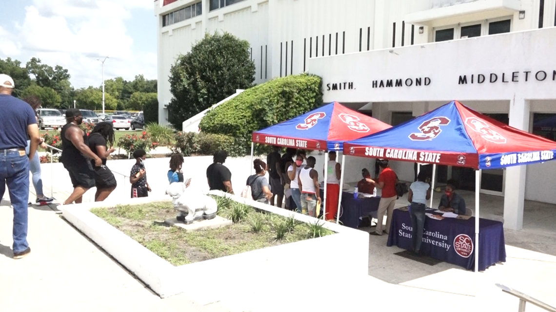 South Carolina State University welcomes more than 680 freshmen | wltx.com