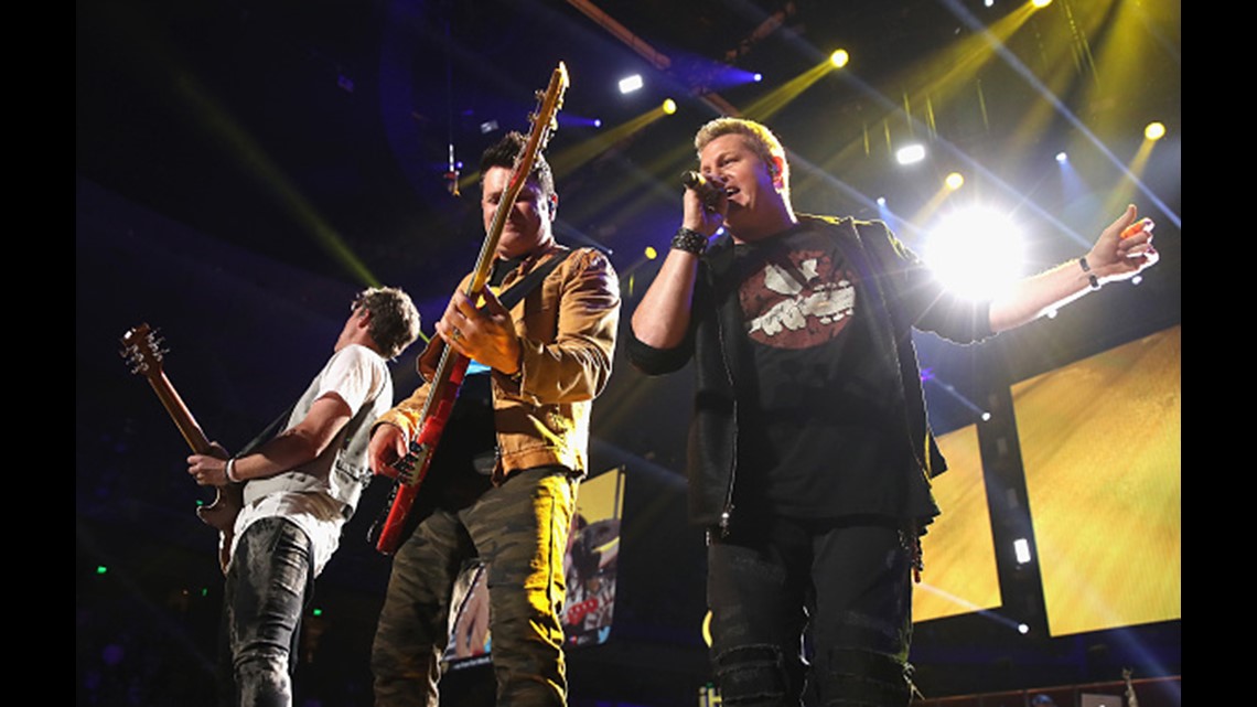 Rascal Flatts Performing National Anthem During NBA Finals Game 3 in ...
