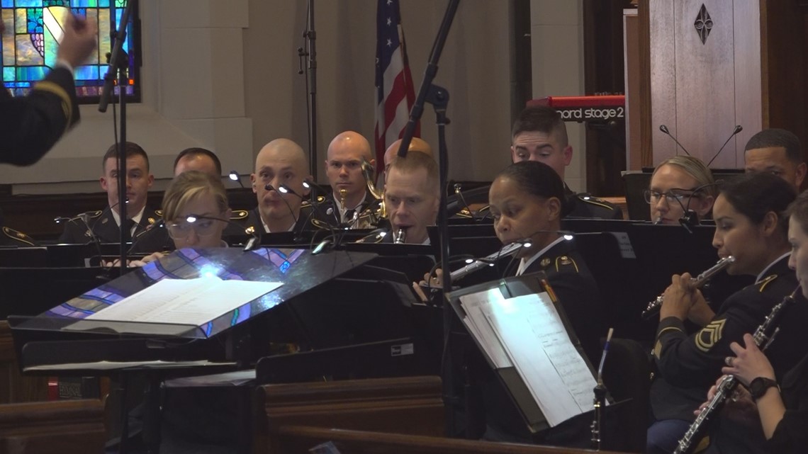 Fort Jackson's Army band honors veterans with musical tribute | wltx.com
