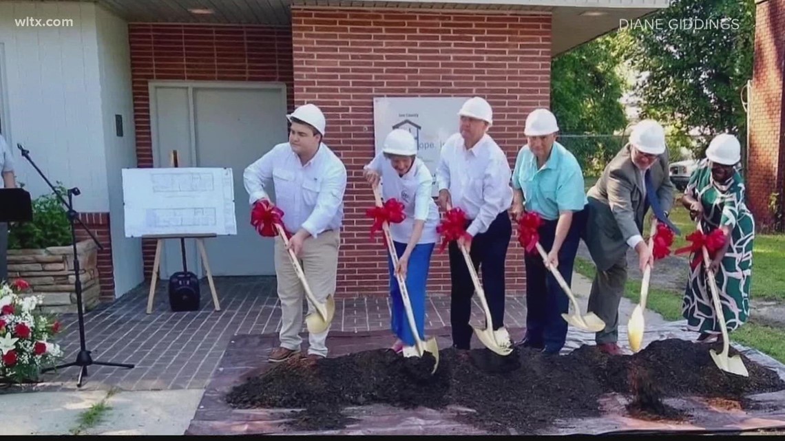 Homeless shelter in Lee county gets ready to open | wltx.com