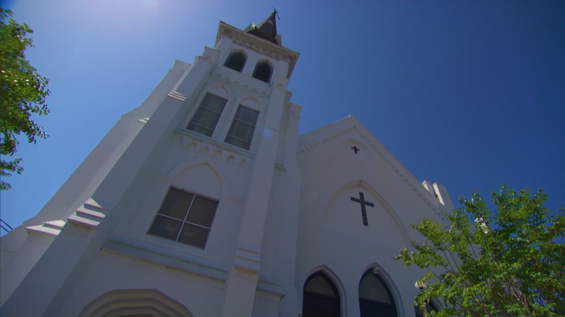 Mother Emanuel AME church holds memorial Bible study | wltx.com