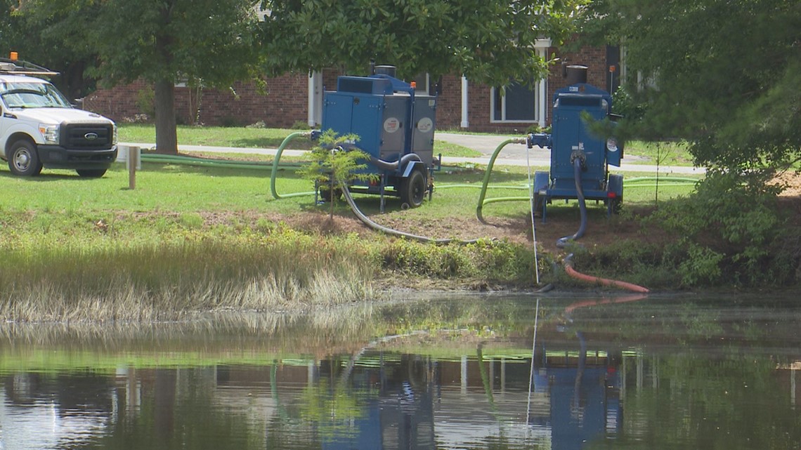 Crews Repairing Break in Lexington Dam | wltx.com
