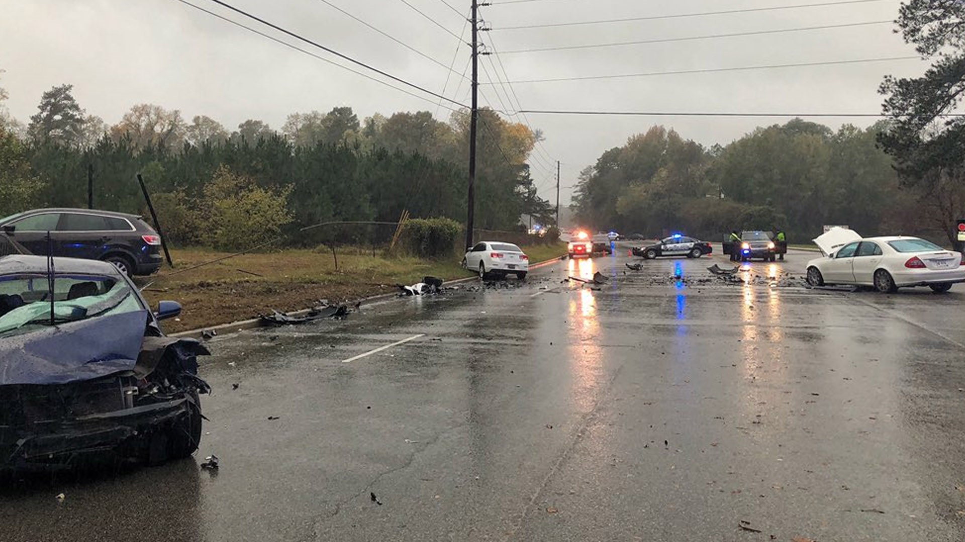 22-year-old dies in four-car crash on US 1 in Lexington | wltx.com