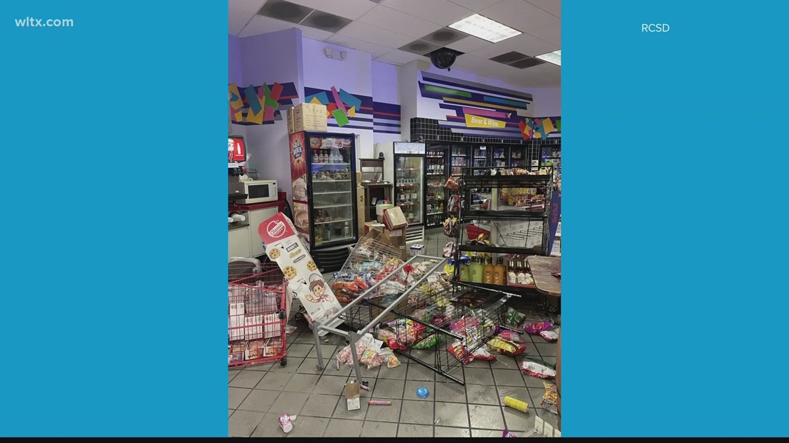 Gas Station Ransacked Looted After Shooting Of 14 Year Old Wltx