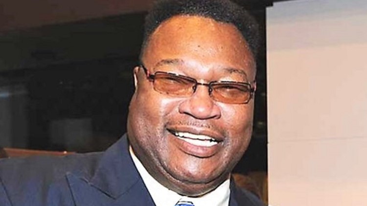 Heavyweights boxing champ Larry Holmes to appear at Allen University ...