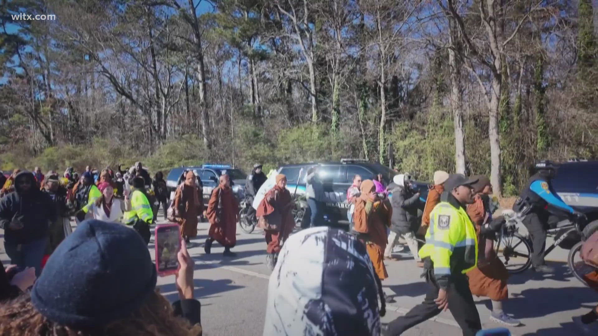 Buddhist monks’ cross-country Walk for Peace set to pass through South ...