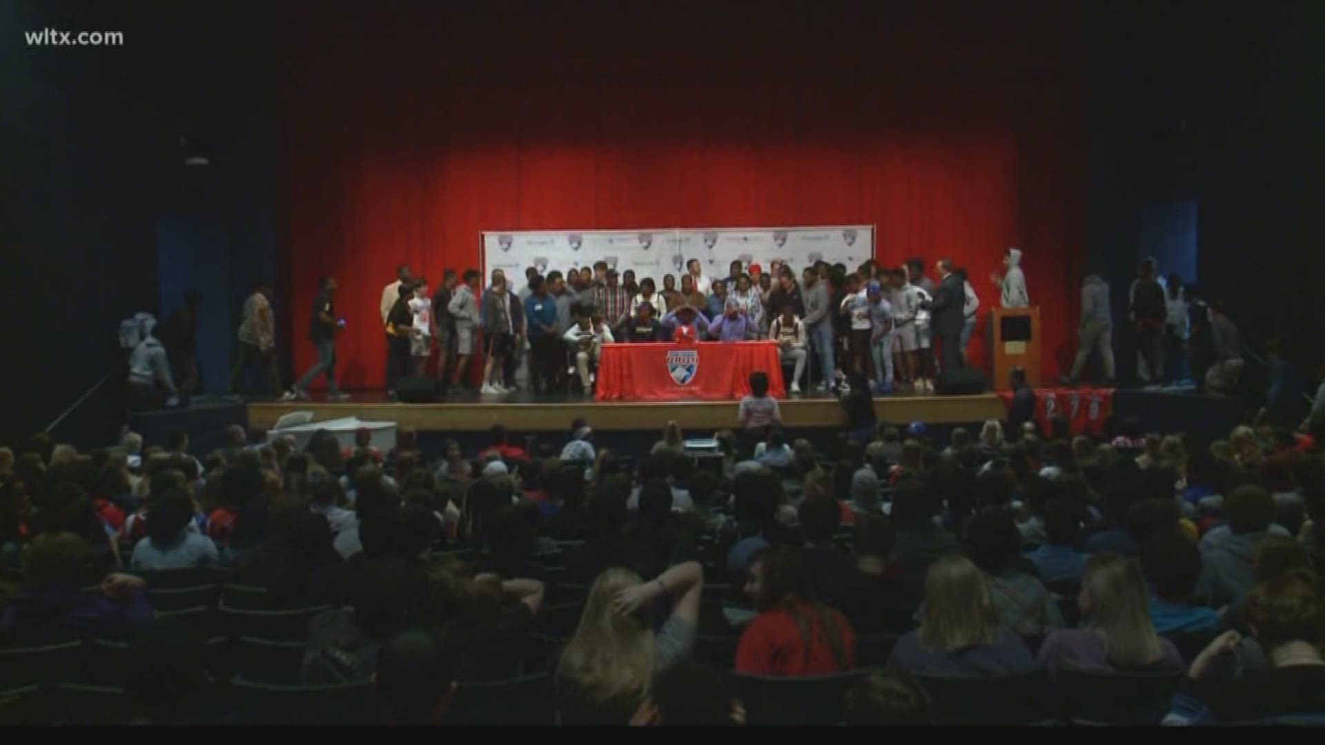 National Signing Day - A.C. Flora High School | wltx.com