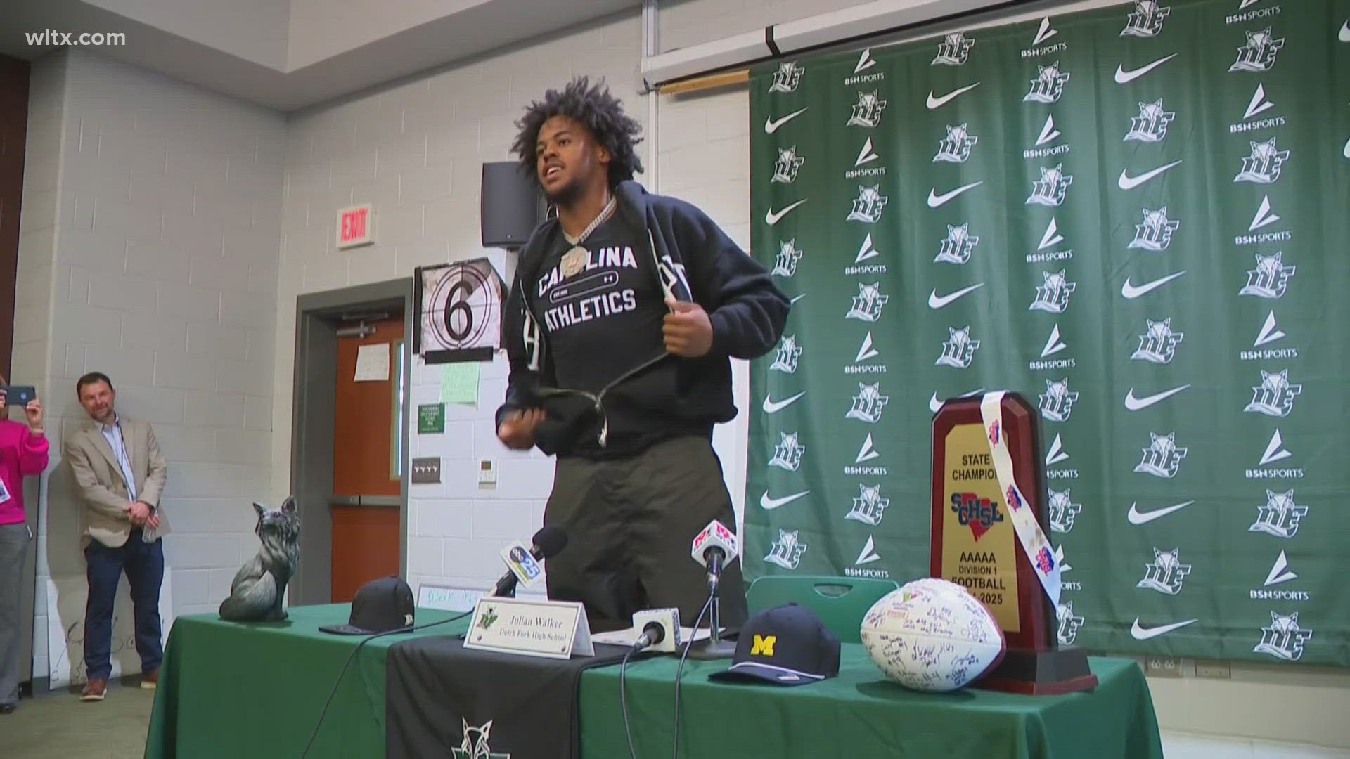 Dutch Fork's Julian Walker makes his decision: South Carolina | wltx.com