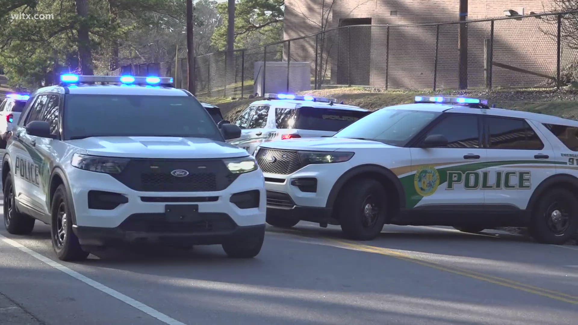 Heavy police presence in Forest Acres after shots fired at car | wltx.com