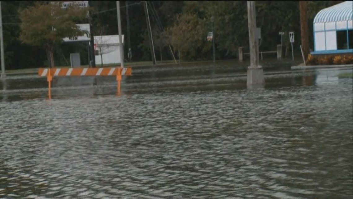 City of Columbia warns drivers of flood-prone areas | wltx.com