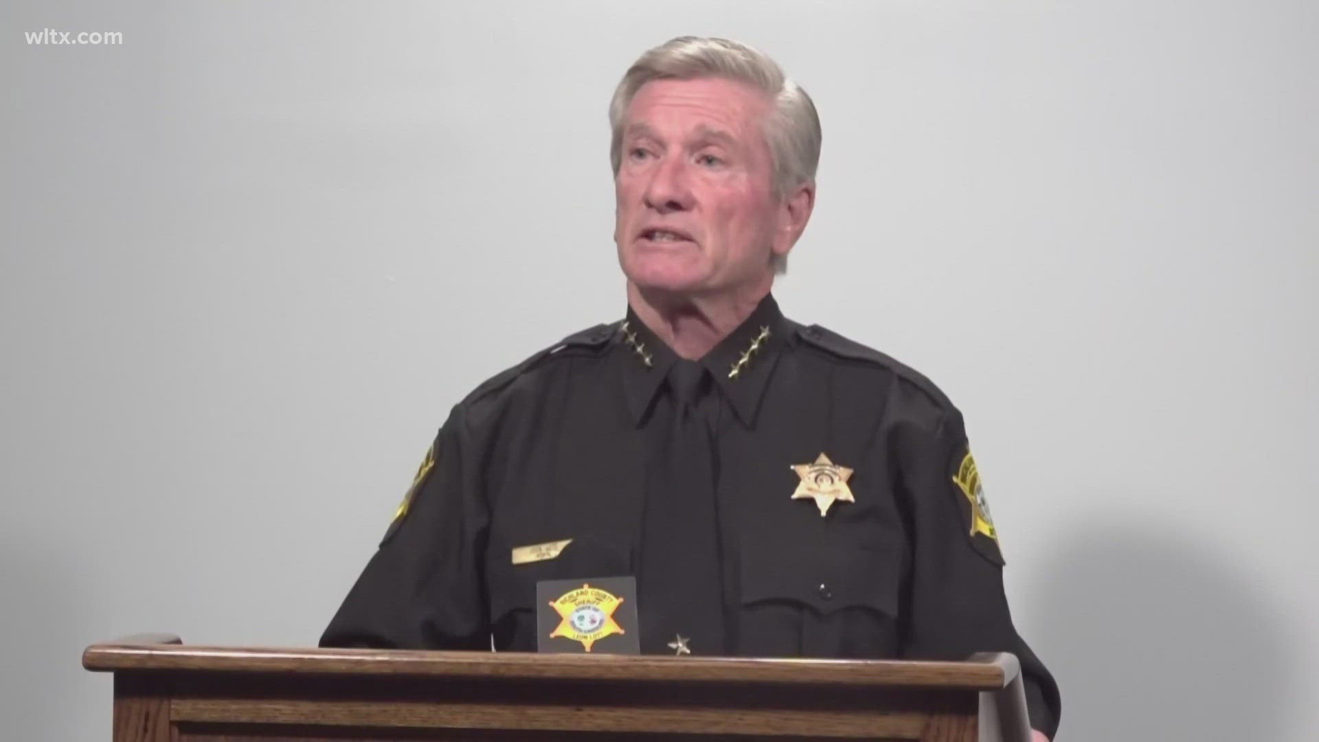 Suspect charged after standoff, throwing burning object at Richland ...