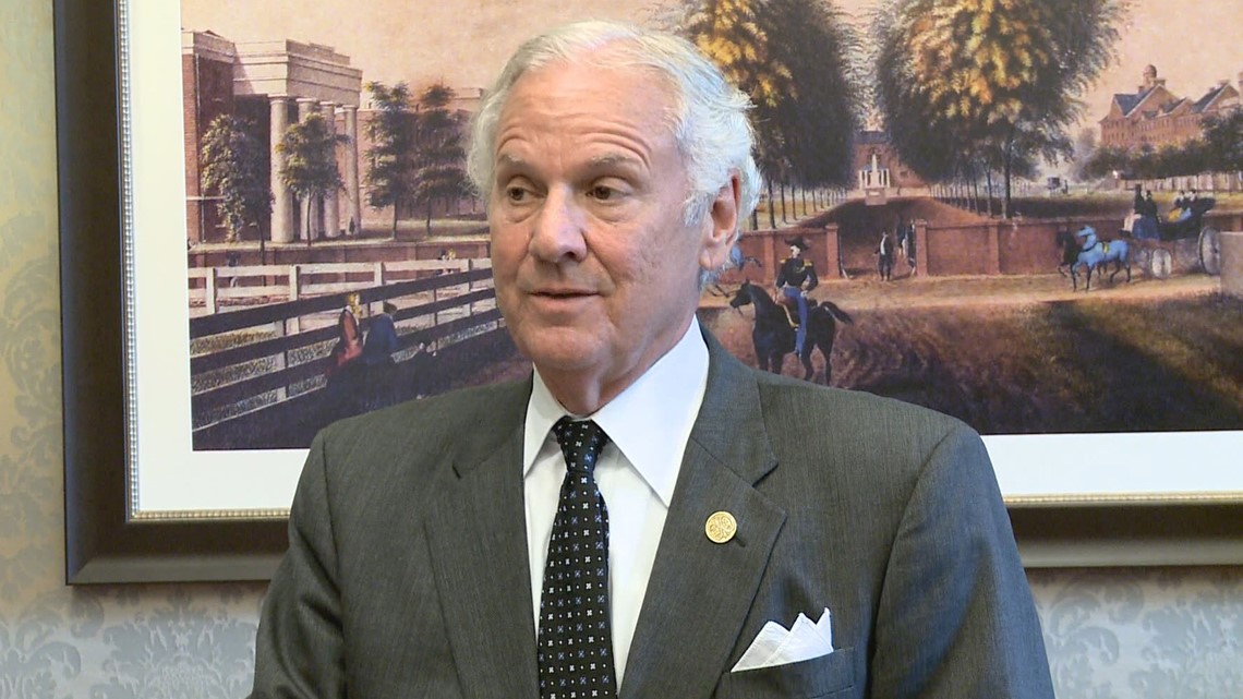 SC governor did nothing wrong in USC president search, spokesman says ...