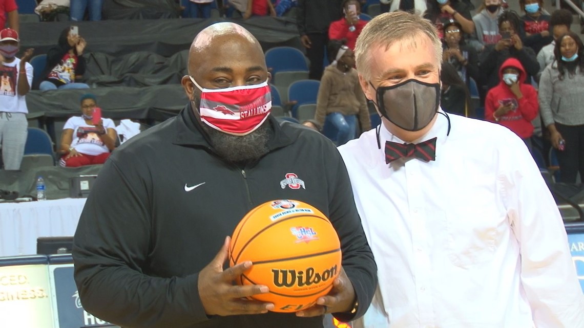 Gamecock great Melvin Watson is a State Champion | wltx.com