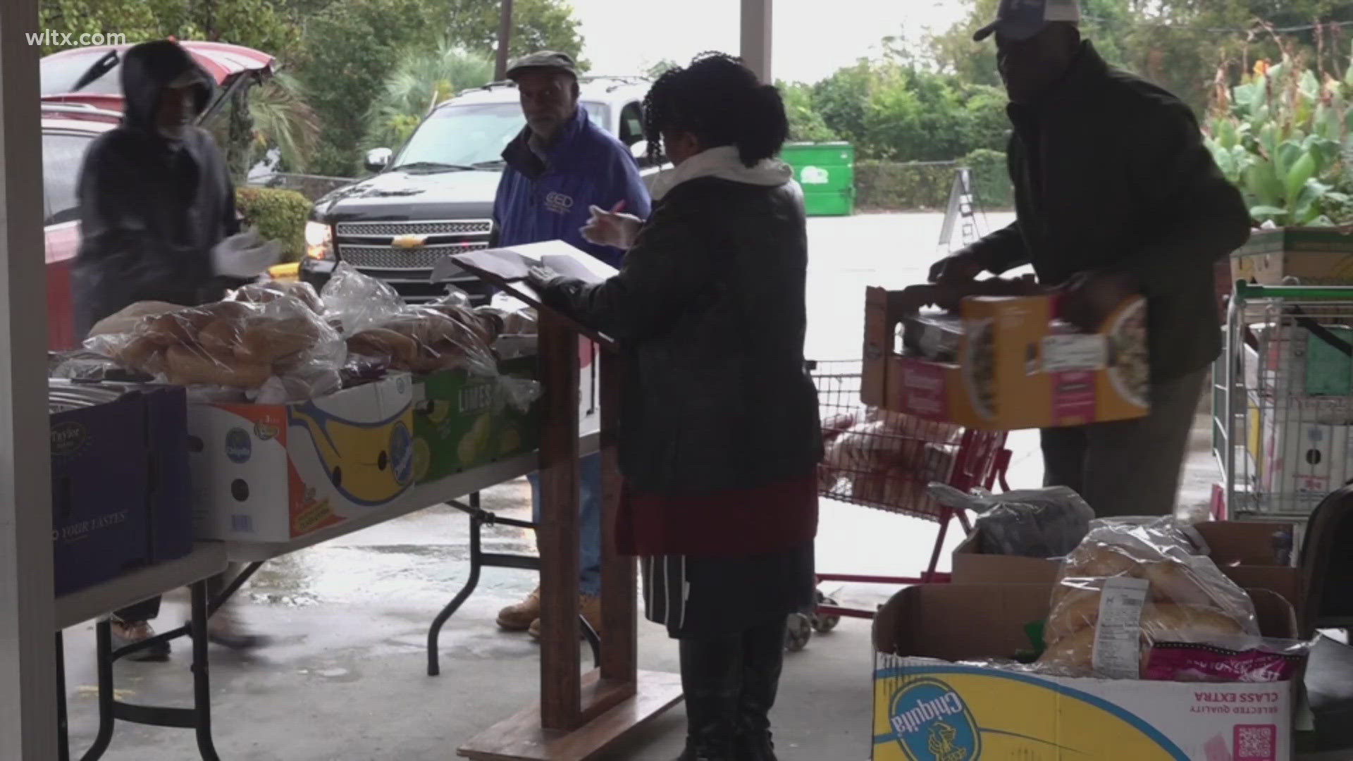 South Carolina food banks brace for SNAP cutoff amid soaring demand ...