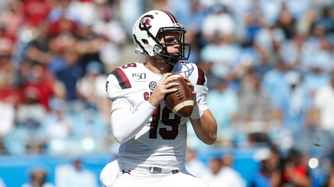 USC QB Jake Bentley suffers broken foot, report says | wltx.com