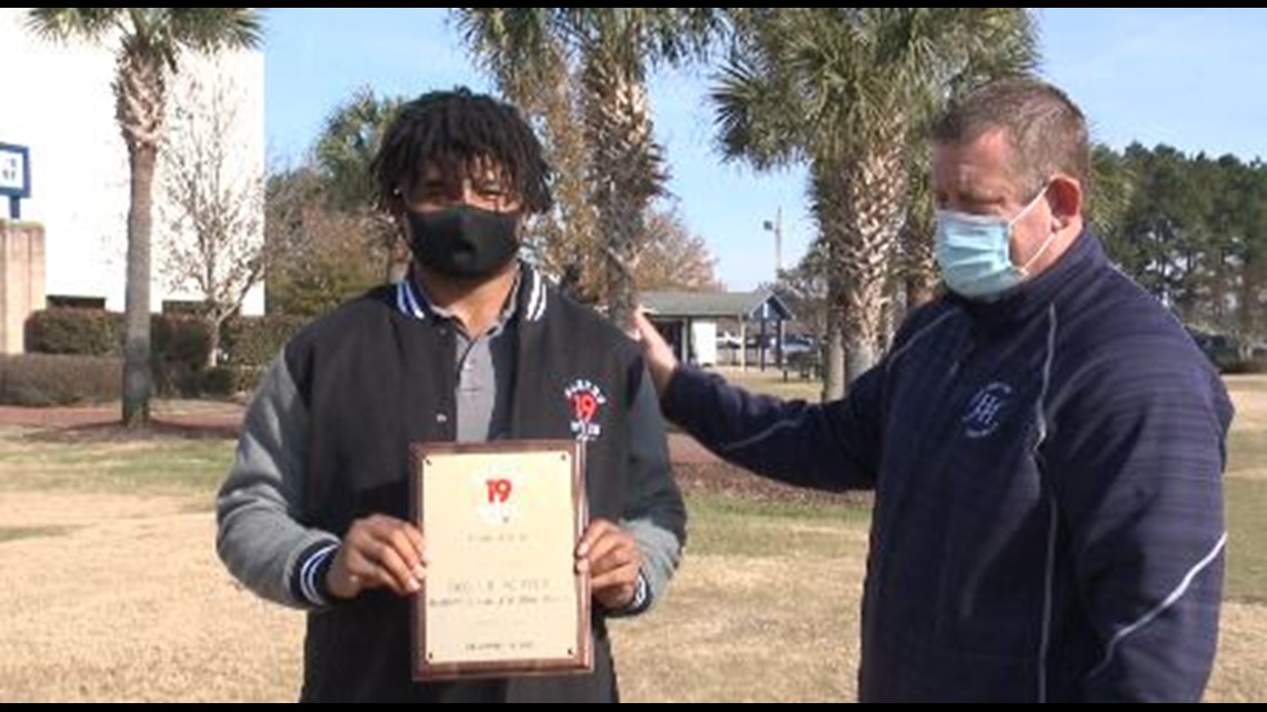 Heathwood Hall's Ronnie Porter is a News19 Player of the Week | wltx.com