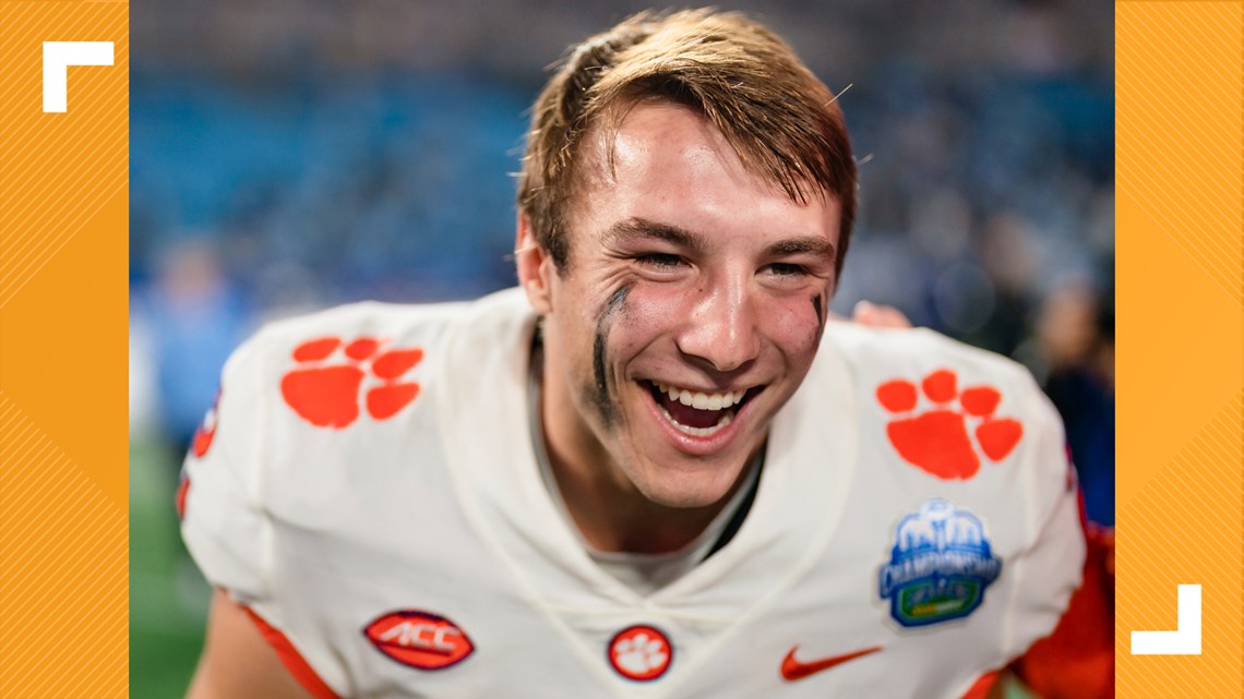 Cade Klubnik gets ready for his first start in orange | wltx.com