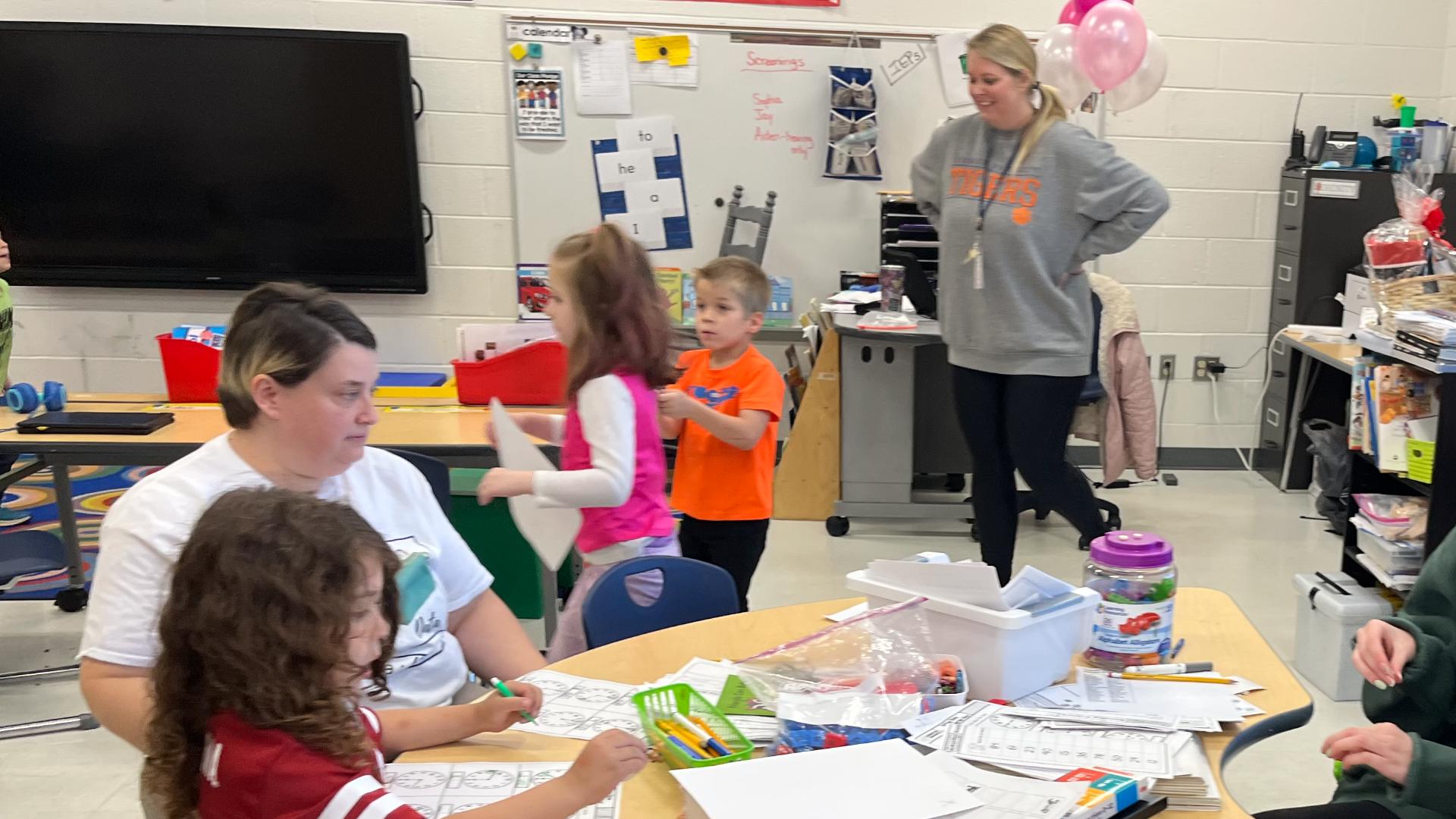Erin Outlaws named News19's Teacher of the Week | wltx.com