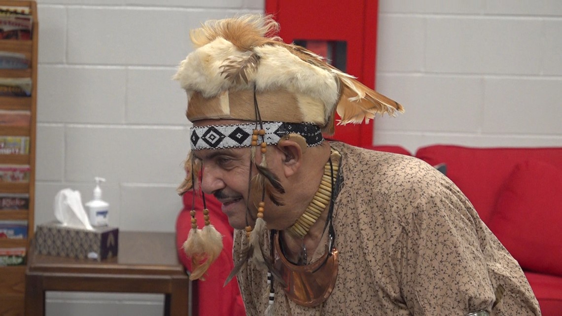 Cheraw Native American tribe visits Wilder Elementary School | wltx.com