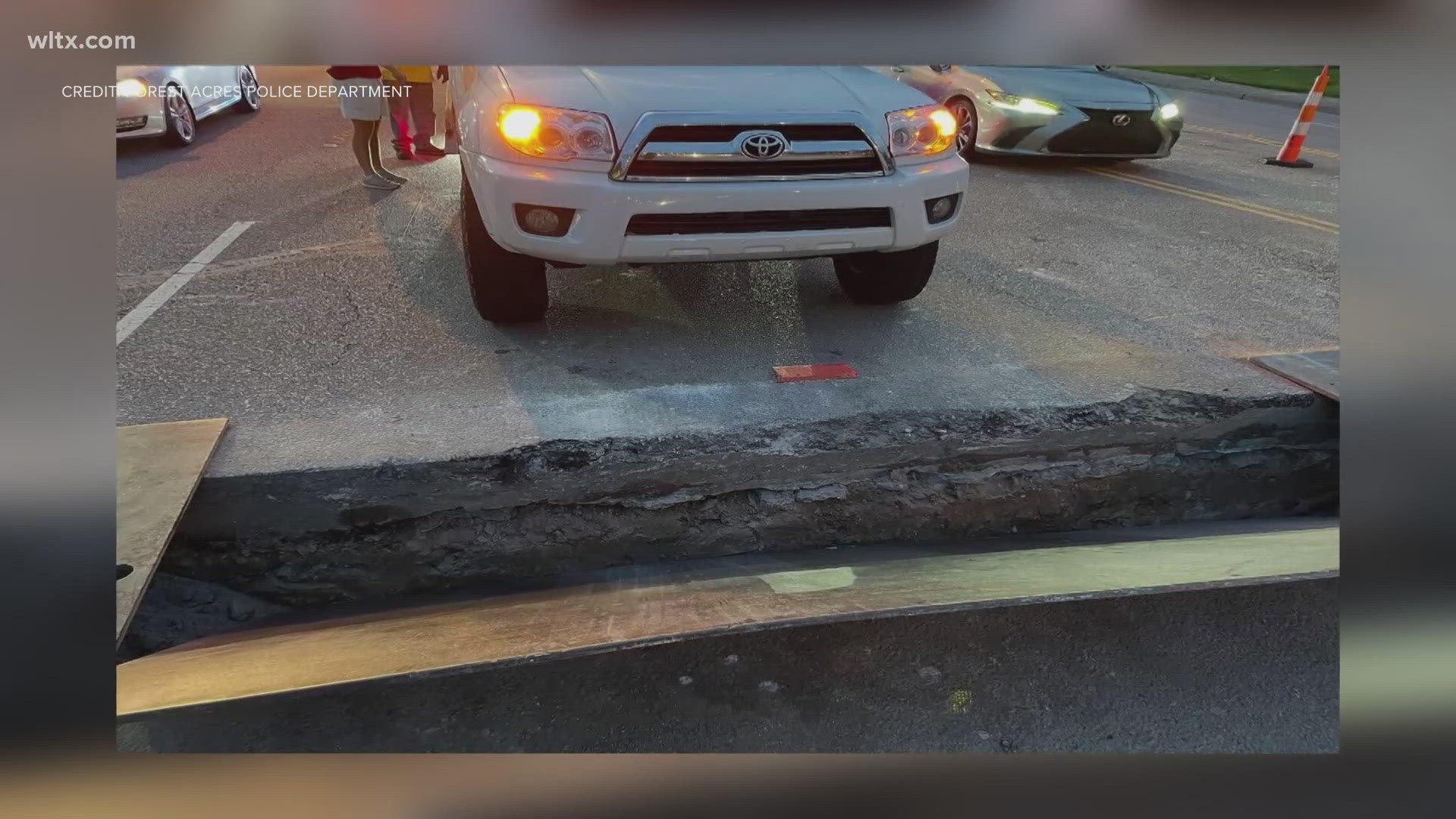 Steel plate causes vehicle damage at Forest and Trenholm | wltx.com