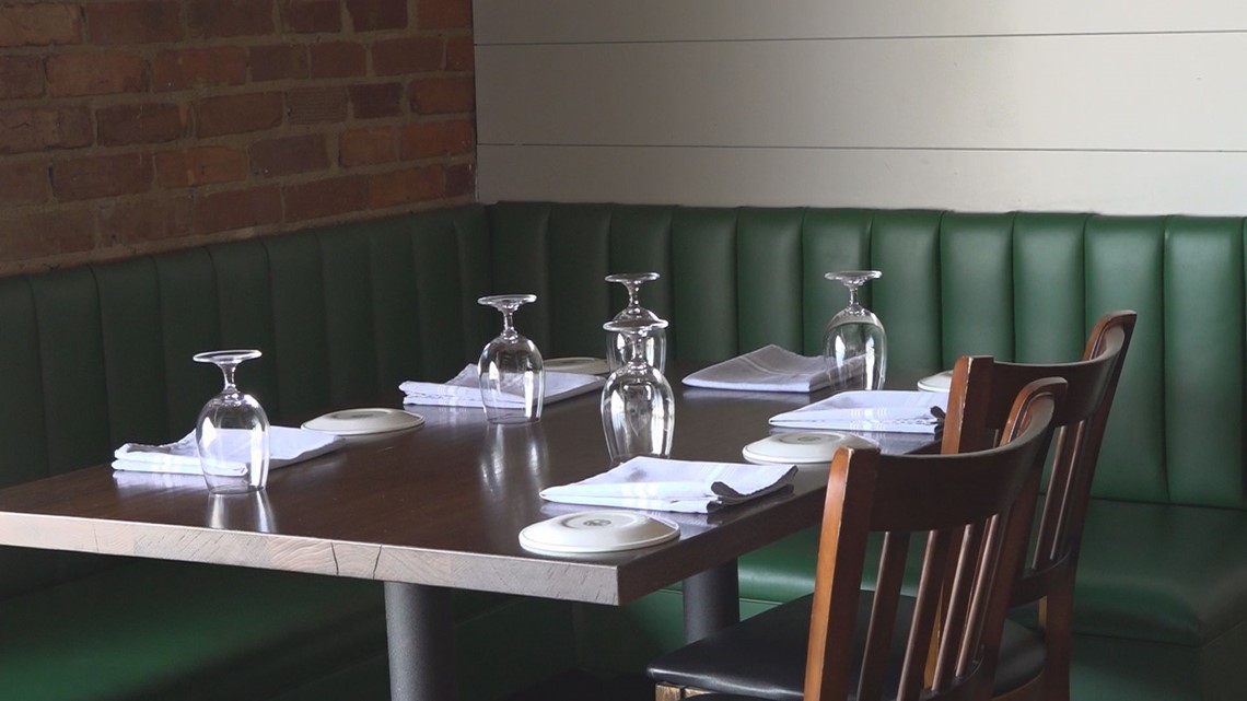 Restaurants look at stricter COVID-19 protocols with cases rising ...